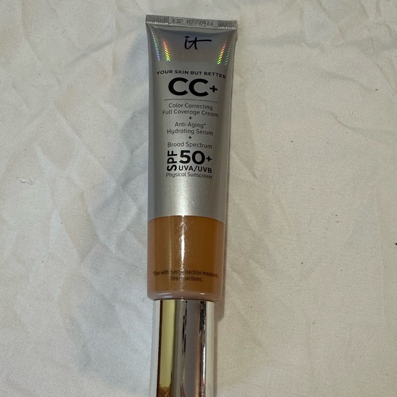 it cosmetics | Makeup | New It Cosmetics Cc Cream Color Correcting Full ...